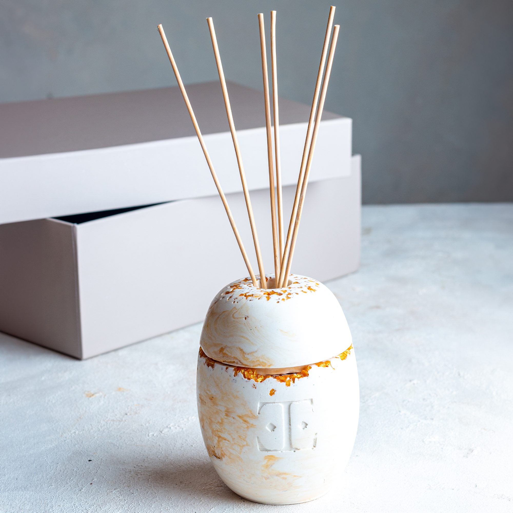Fresh Bloom Reed Diffuser Set